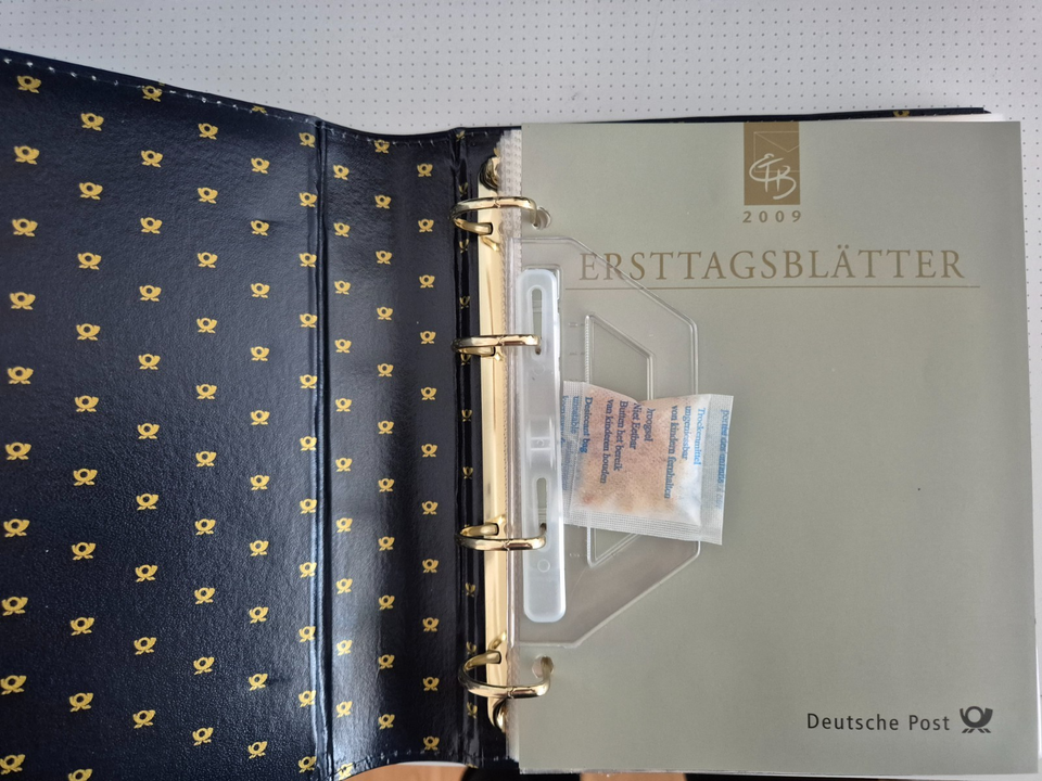 Sammlung Ersttagsblätter BRD unter Folien im Binder | eBay.de