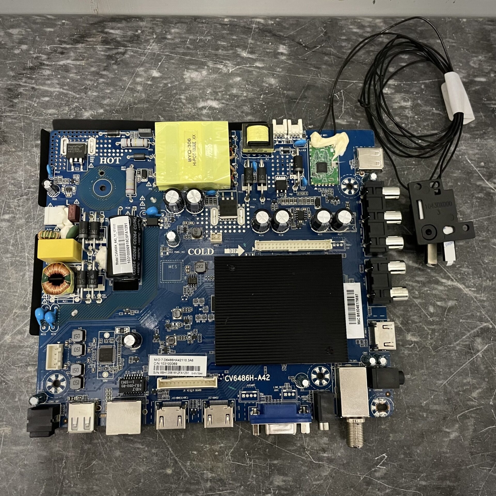 ELEMENT E18146-1-SY (CV500U1-T01) Main Board / Power Supply TV E2SW5018 ...