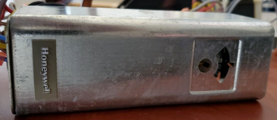 Honeywell S8600M Continuous Retry Furnace Control Module Remote Bulb ...