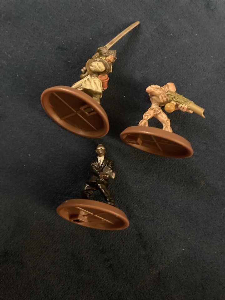 Heroscape Figures Lot Of 30 Figures No Cards Hasbro See Photos | eBay