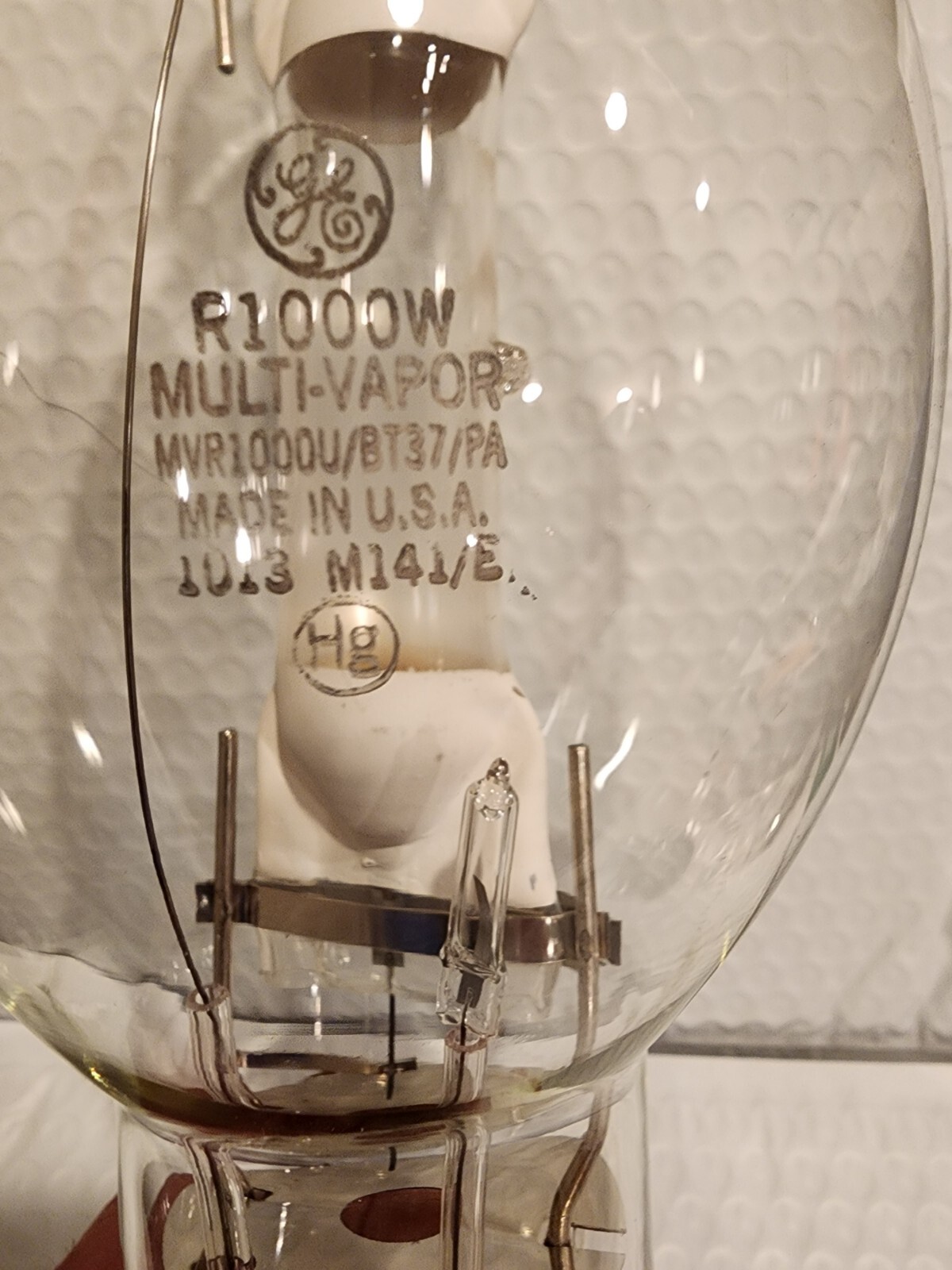 GE 10389 Metal Halide Multi-Vapor 1000 Watt Light Bulb (MVR1000U/BT37 ...