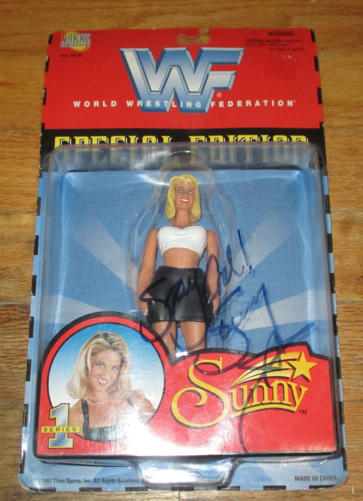1997 WWF WWE Jakks Sunny Tammy Sytch Diva Womens Wrestling figure ...