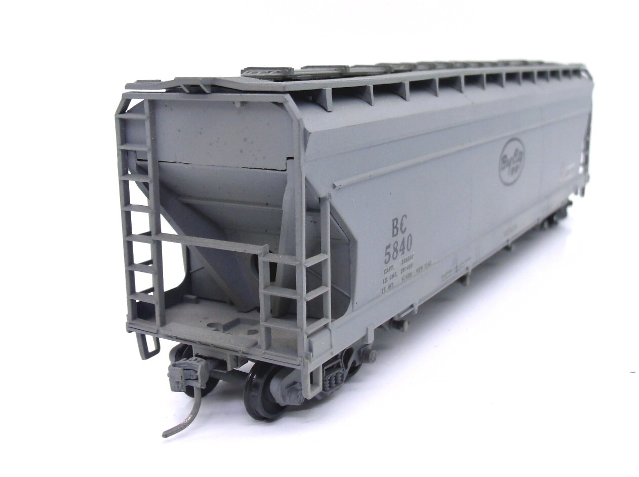 Athearn Custom Painted Weathered & Decaled Bay City HO Covered Hopper ...