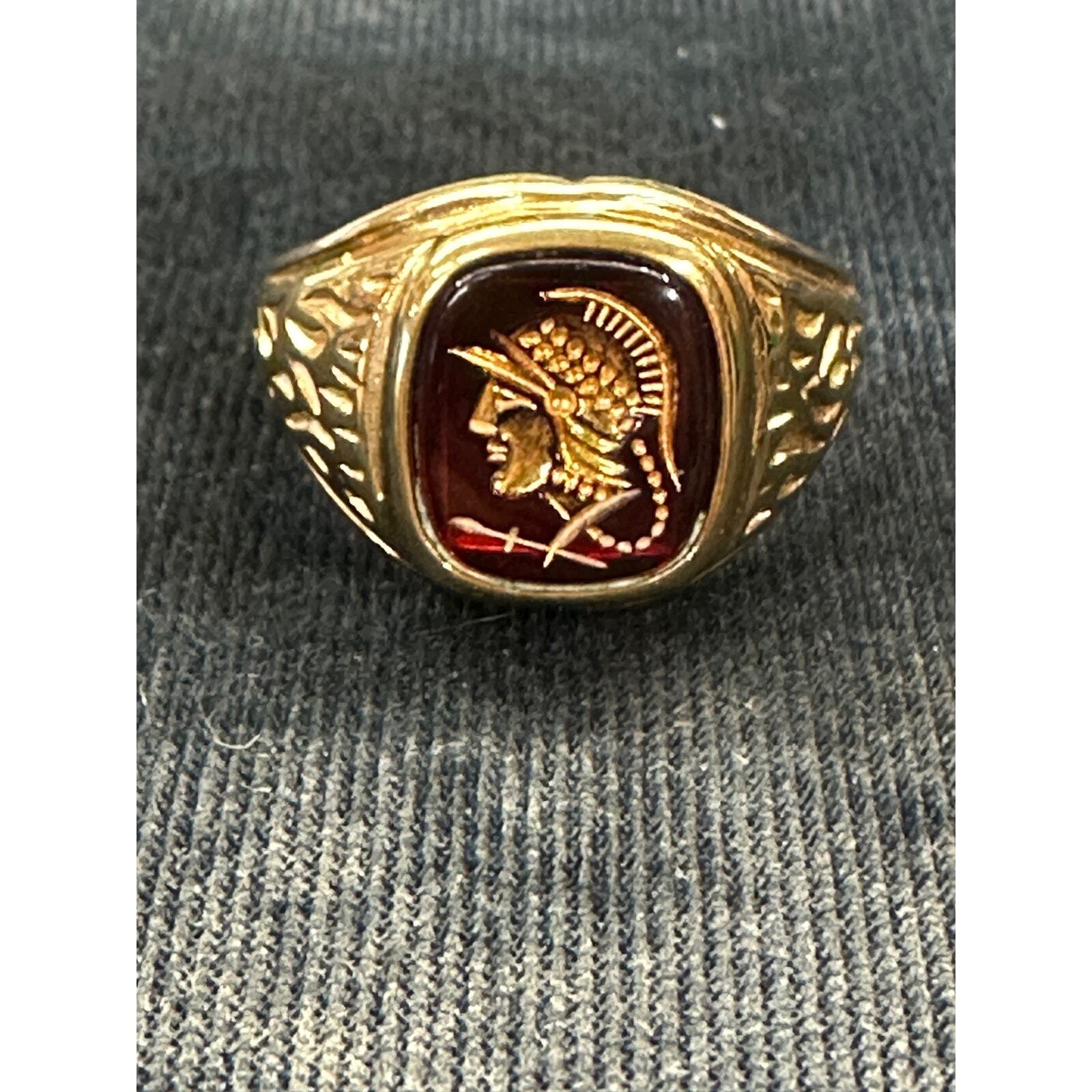 Vintage 18k GE Men's Red Stone Intaglio Trojan Ring 1… - Gem