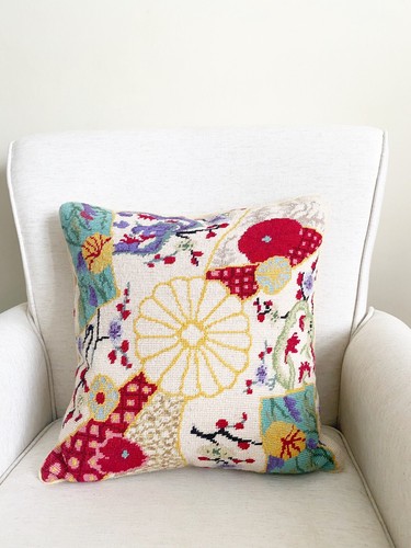 MICHAELIAN HOME Needlepoint Pillow Bold Floral Medallion Square | eBay