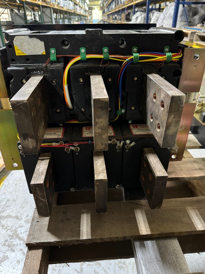 Square D SEF363000LSGES6D8 SE SEF 3 Pole 3000 Amp Breaker SEF363000LSG ...