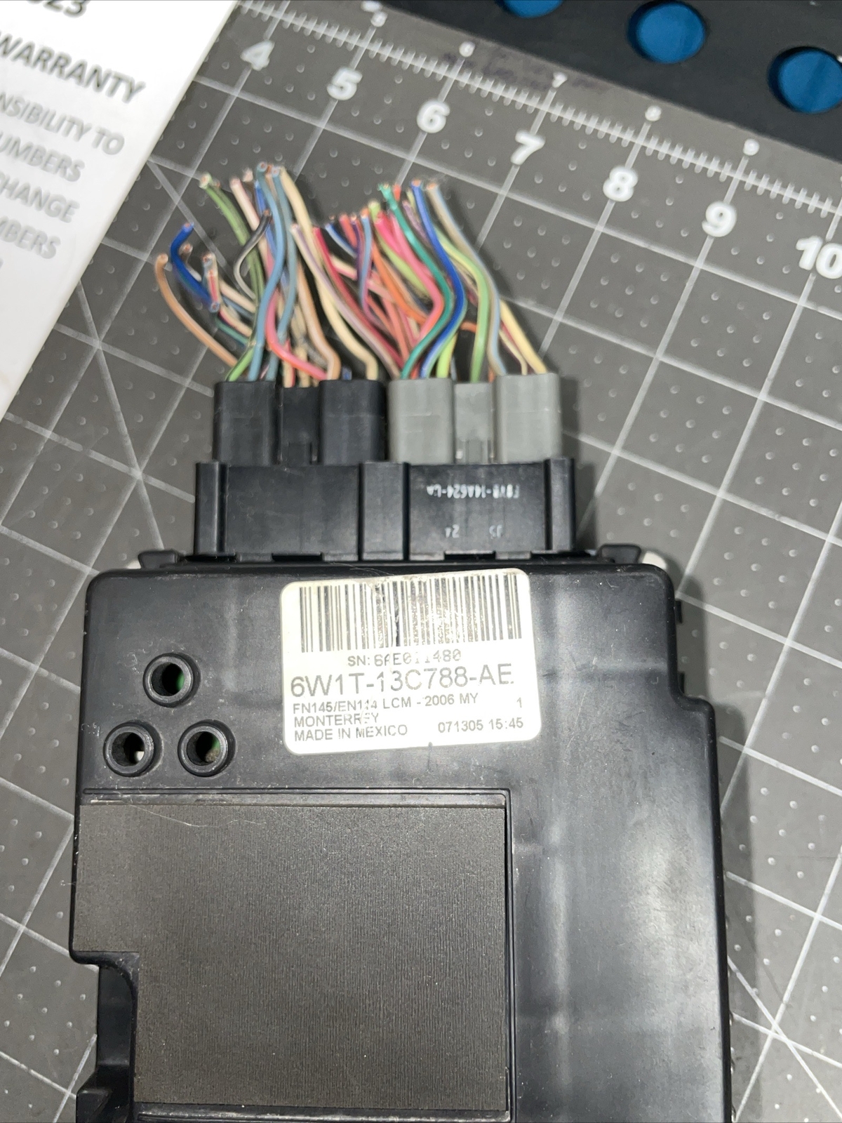 2006 2007 Lincoln Town Car Lightning Control Module LCM Part# 6W1T ...