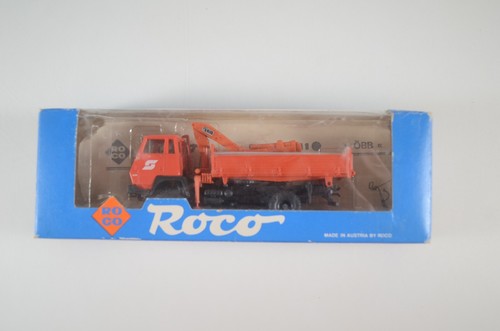 Roco HO 1/87 Steyr 91 Dump Truck with Crane - 1508 | eBay