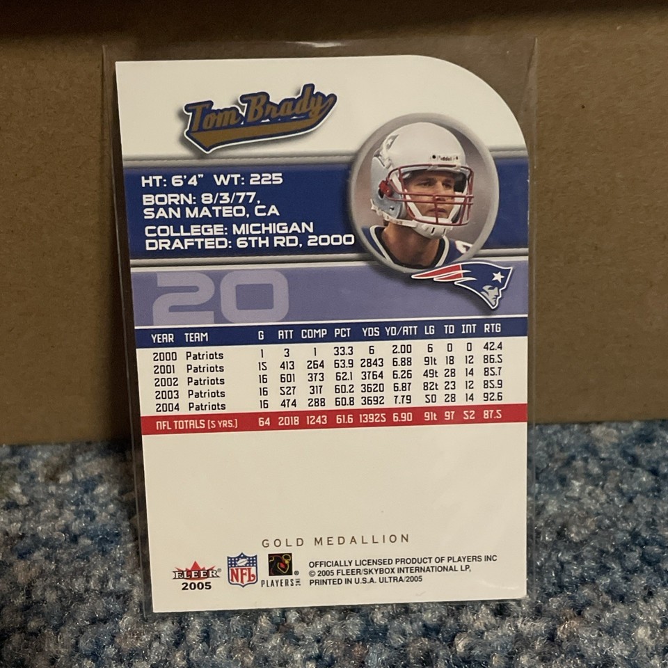 2005 Fleer Ultra Tom Brady #20 Gold Medallion Die Cut Patriots | eBay