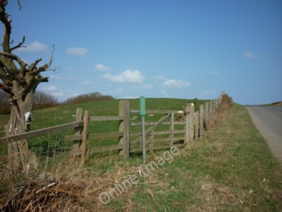 Photo 6x4 A footpath to Jugger Howe Beck Harwood Dale c2011 | eBay UK