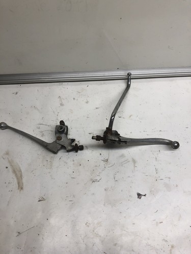 Yamaha RD250 RD 250 LEVER Perches Clutch & Front Brake Levers | eBay