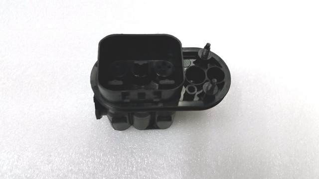 GM Chevy Silverado Fuel Injection Distributor Injector Meter Body ...