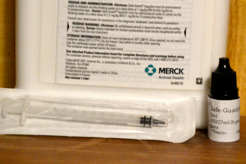 Merck Safe-Guard Aquasol Dewormer -Small Flocks - 10ml Treats 800+lbs ...