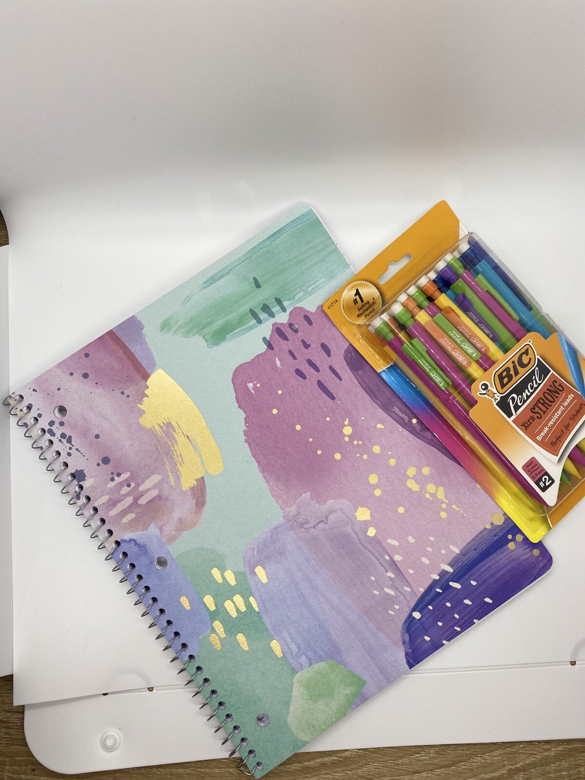 school supplies combo bic pencil + spiral notebook, Combo De Artículos ...