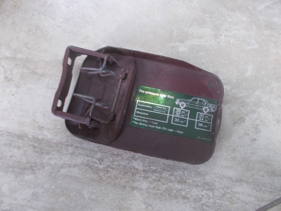 Mercedes Benz 300SD 380SE Gas Cap Door Fuel Door Used OEM 81 82 83 84 ...