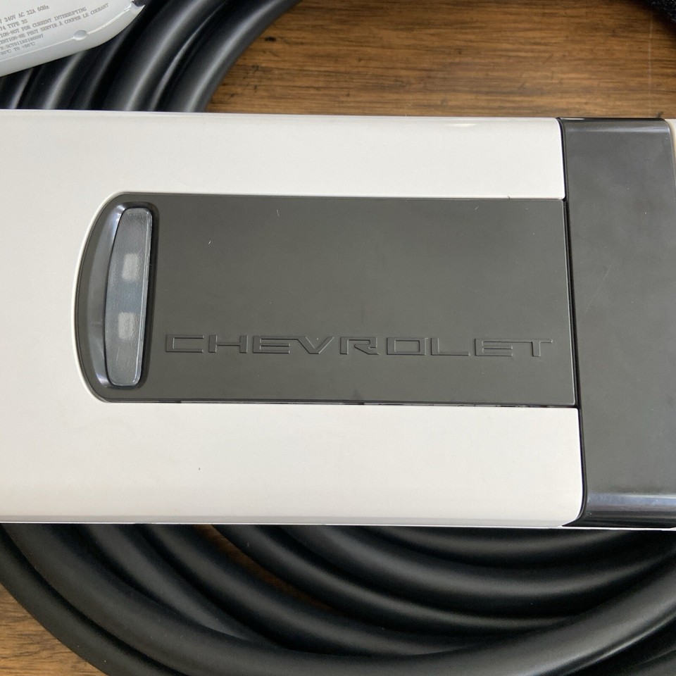 2016 - 2023 Chevy Bolt EV Charger 32A Chevrolet charging cable NEMA 5 ...
