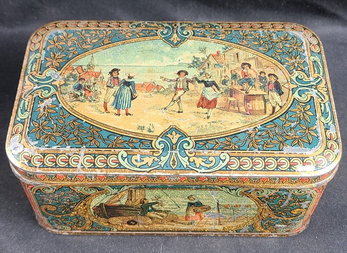 Antique C. 1889 Peek Frean & Co.'s London Biscuit Tin "Fishergirl" Litho | eBay