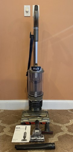 Shark Lift Away Duo Clean Zero M Vacuum Cleaner ~ Model ZU78231 ~ NEW ...