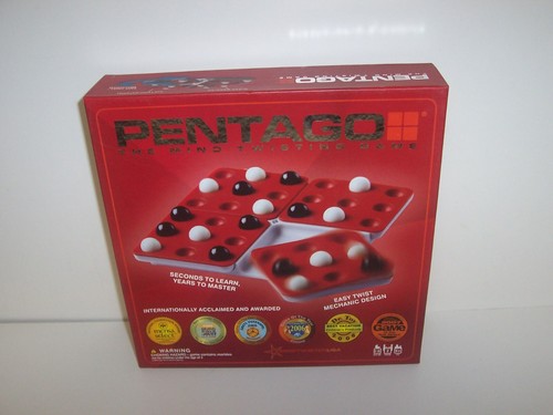 Pentago The Mind Twisting Game Strategy 5 in a Row Marbles 2 players ...