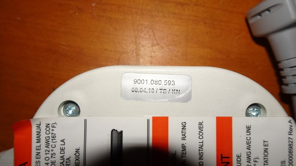 Bosch Benchmark Series Heat Pump 00753351 & Junction Box Kit 11031987 ...