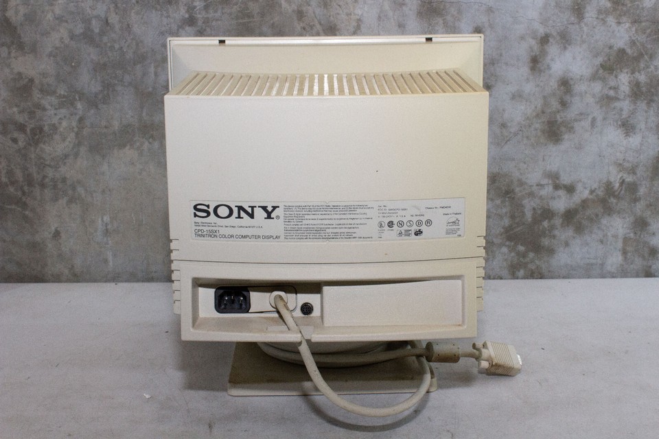 Sony Trinitron CPD-15SX1 15" CRT VGA Monitor RetroGaming READ ...