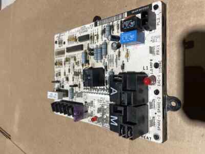 Carrier Payne CEPL130438-01 Furncace Control Board AZ73009 | Wm1319 | eBay