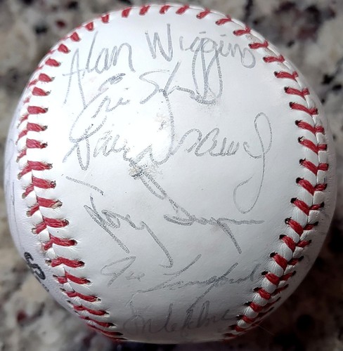 1982 Padres Team Signed Baseball Tony Gwynn Rookie Alan Wiggins 26 ...