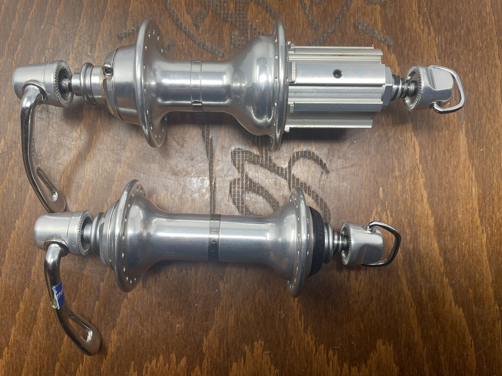 Vintage NOS Campagnolo 9 or 10 Speed Record 32 Hole Hub Set RARE B | eBay