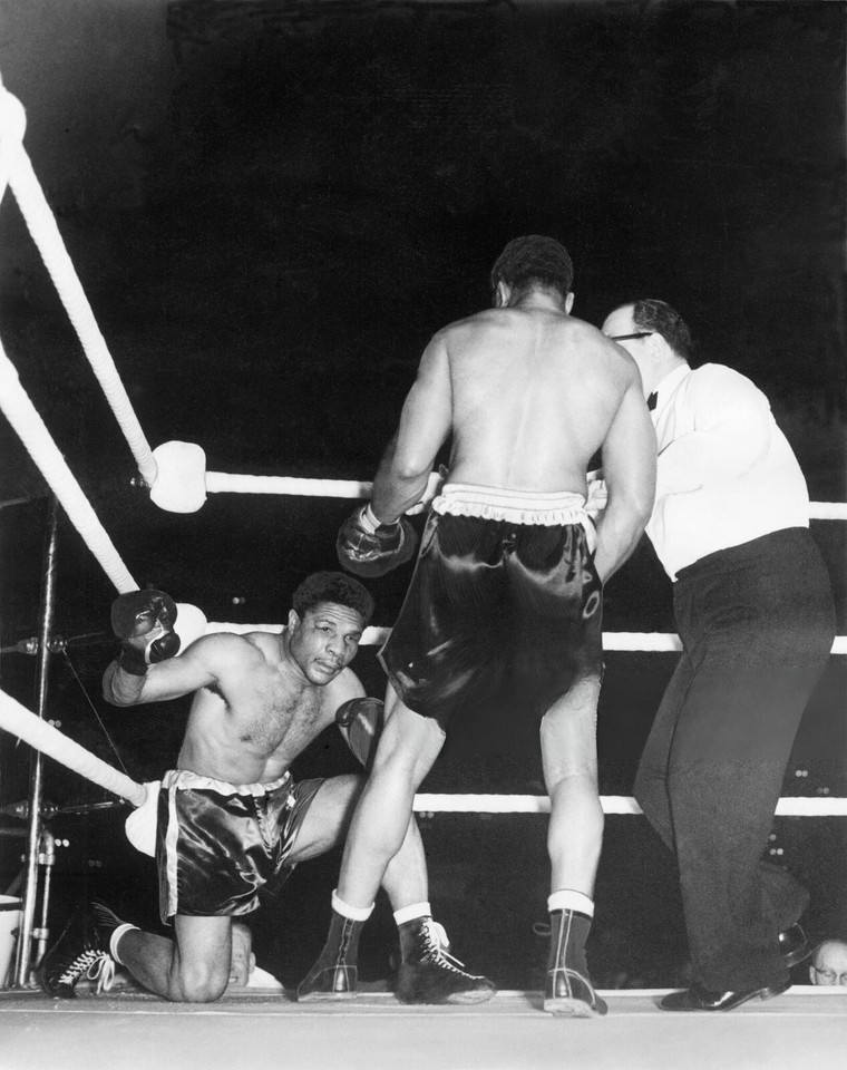 1956 ARCHIE MOORE FIGHT WORN SHORTS v YOLANDE POMPEY (LIGHT-HEAVY WORLD ...