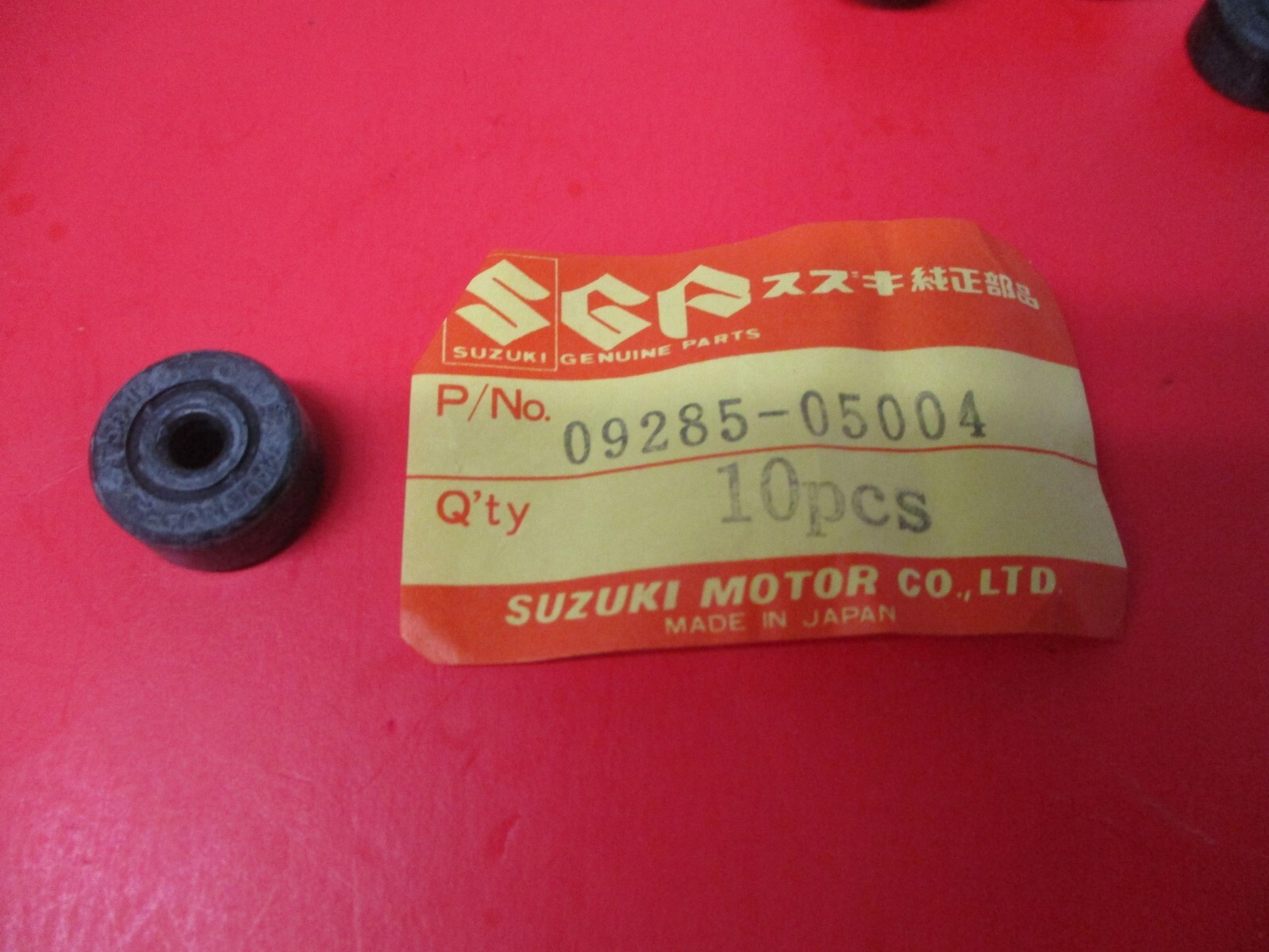 NOS NEW OEM ORIGINAL SUZUKI RV90 TS75 TS90 TM75 OIL SEAL 09285-05004 | eBay