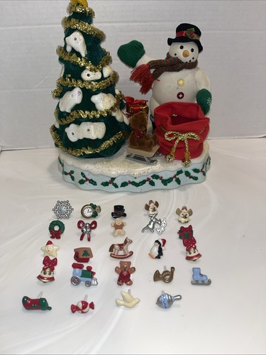 Vtg Avon Wonderful Countdown to Christmas Snowman Advent Calendar Tree ...