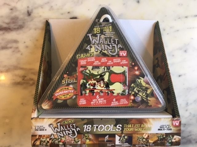 Wallet Ninja 18-in-1 Multi-purpose Credit Card Size Pocket Tool (Camo ...