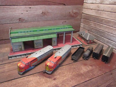 Vintage LOT Electric Train Marx Train Locomotives Cars & Stations | eBay