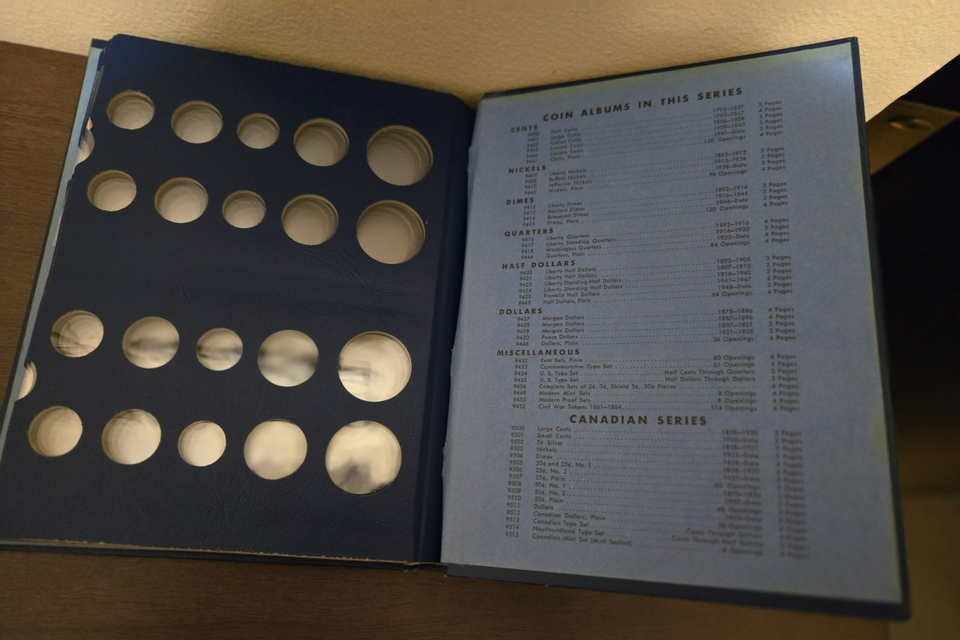 Whitman Year Sets - Vintage Coin Album #9432 - Holds 8 sets of 5 Coins ...