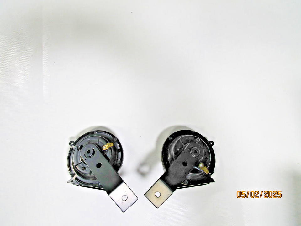 1964-1967 Corvette New GM Restoration RT & LT Horns | eBay