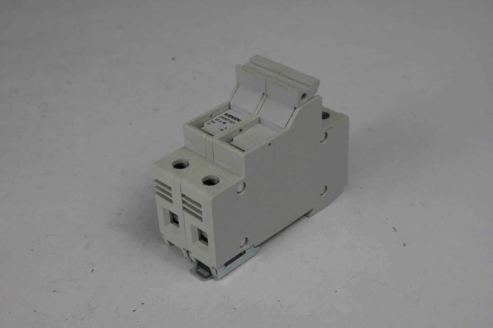Siemens 3NW7 031 10x38 32A 690V 2 Pole Fuse Holder Lot of 2 | eBay