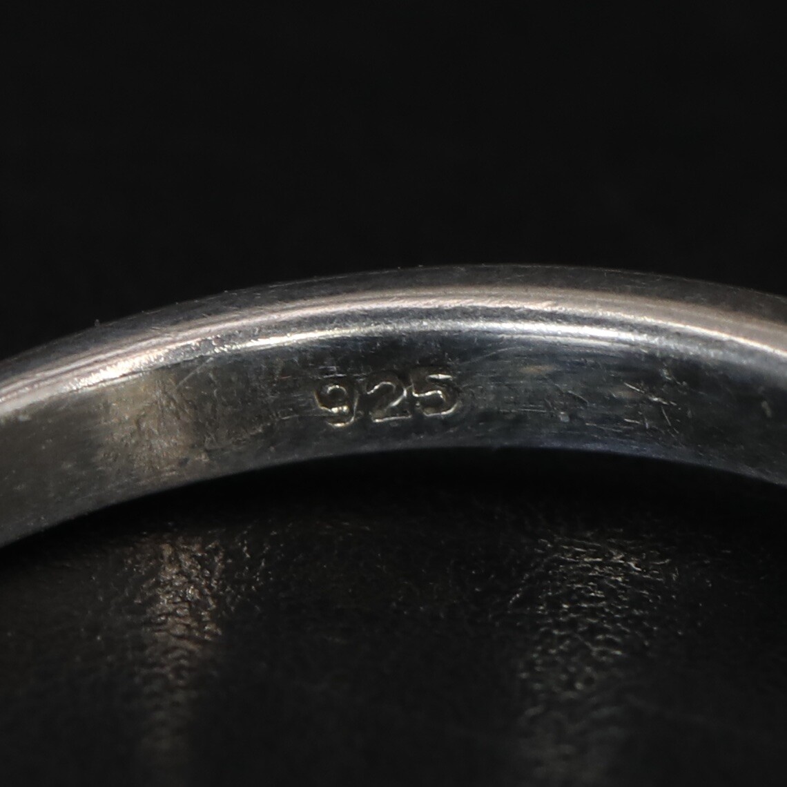 Sterling Silver - Round-Cut Emerald Solitaire Ring Size 7 - 1.5g | eBay