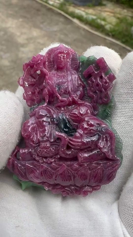 295cts UNTREATED NATURAL REAL RUBY GEMSTONE GUANYIN BUDDHA STATUE ...