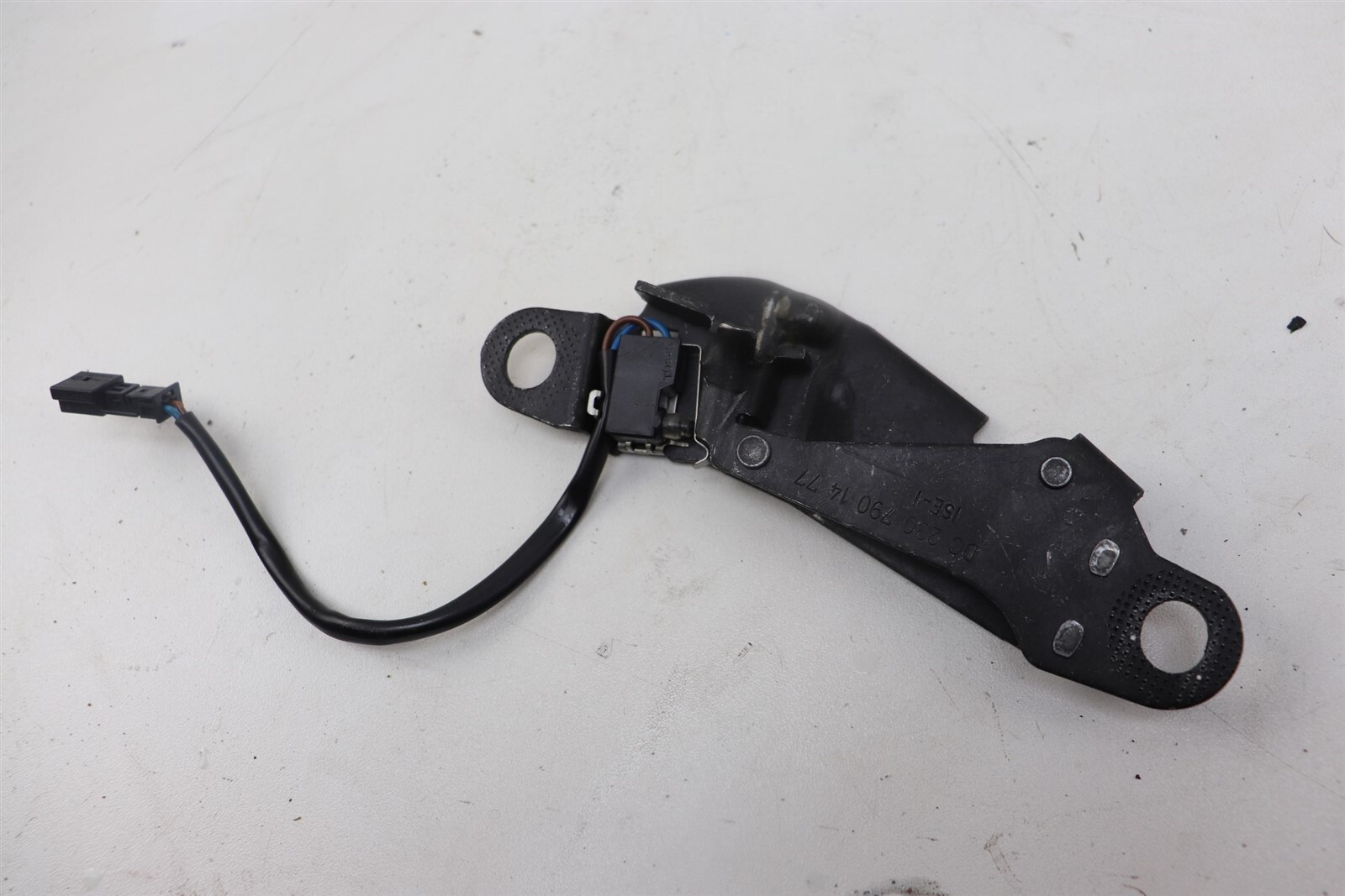 Mercedes Benz SL500 R230 2005 Convertible Roof Top Latch RHS 2307901477 ...