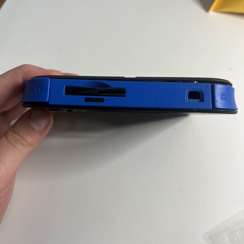OEM Nintendo 2DS Replacement Parts Shell Housing Faceplate No Battery ...