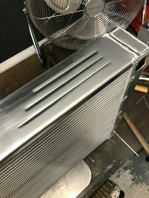 CUSTOM BUILT ALUMINIUM CAR RADIATOR CUSTOM DESIGNED CAR RADIATORS 18 ...