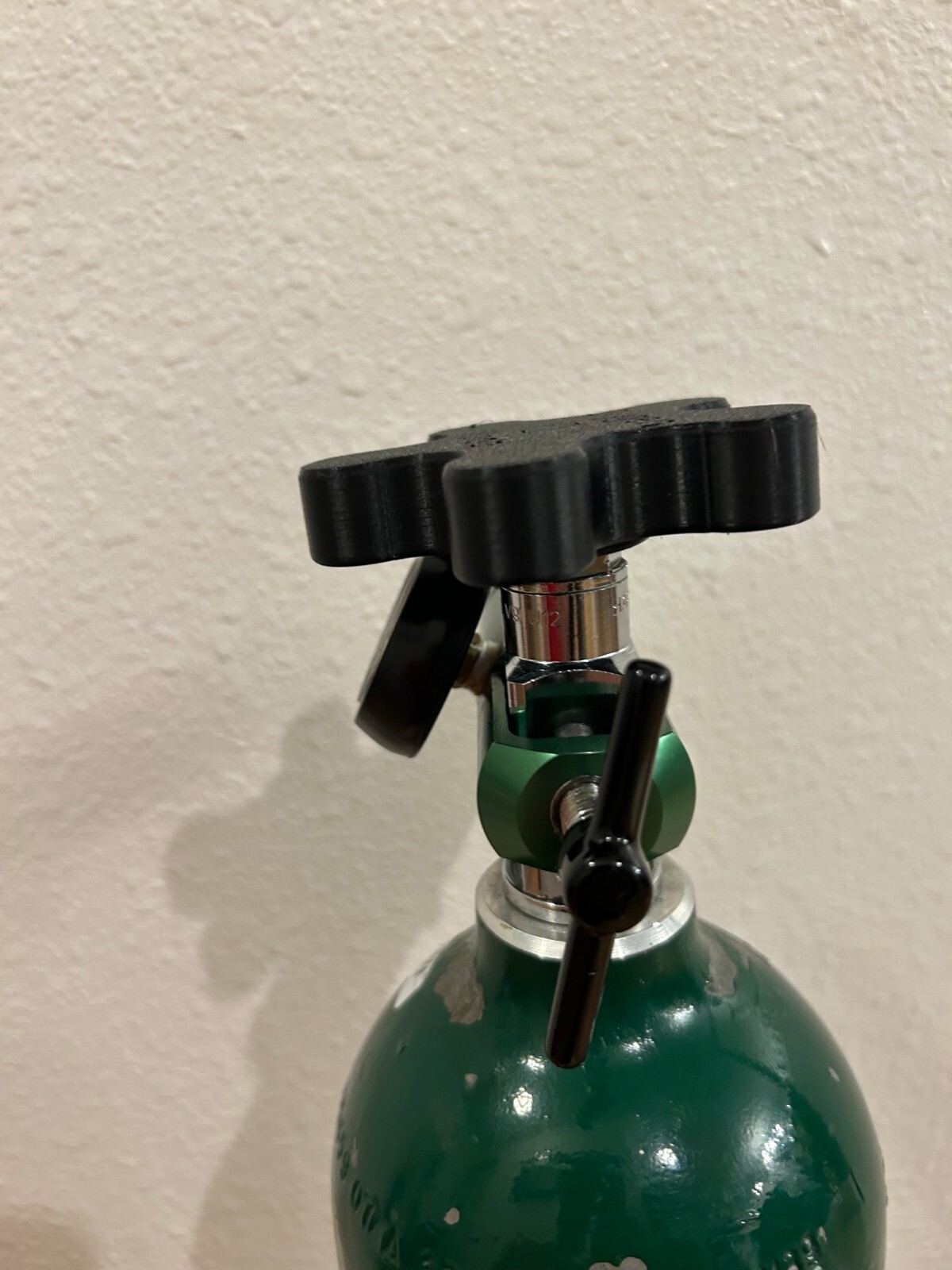 Medical Oxygen Tank / Cylinder Knob / Wrench Multi Colors | eBay