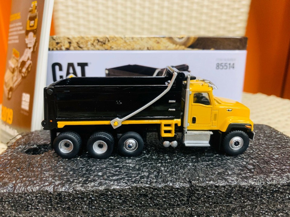 Caterpillar Cat CT681 Dump Truck 1/87 Scale HO DieCast Model DM85514 ...