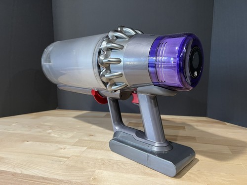 Dyson SV16 V11 Outsize Cordless Stick Vacuum Cleaner Red/Nickel Body ...