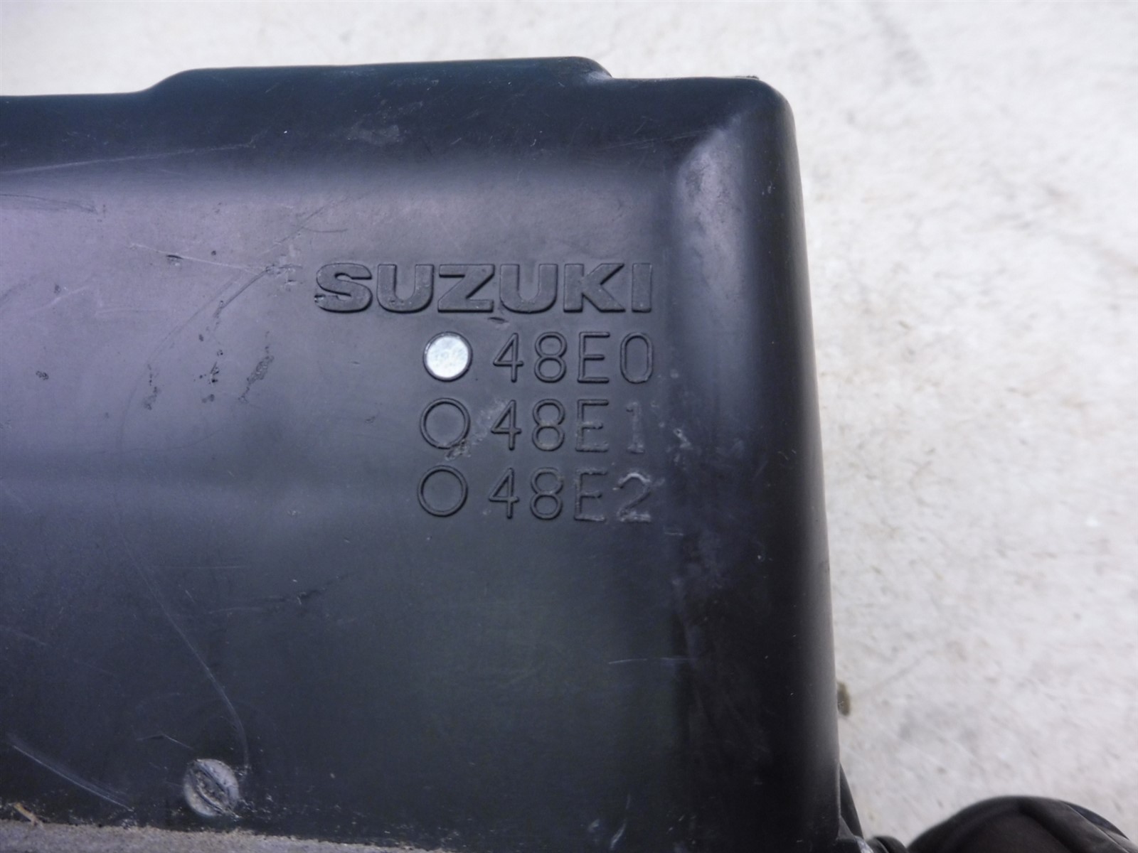 2002 Suzuki VZ800 VZ 800 Marauder S661' air box intake filter chamber ...