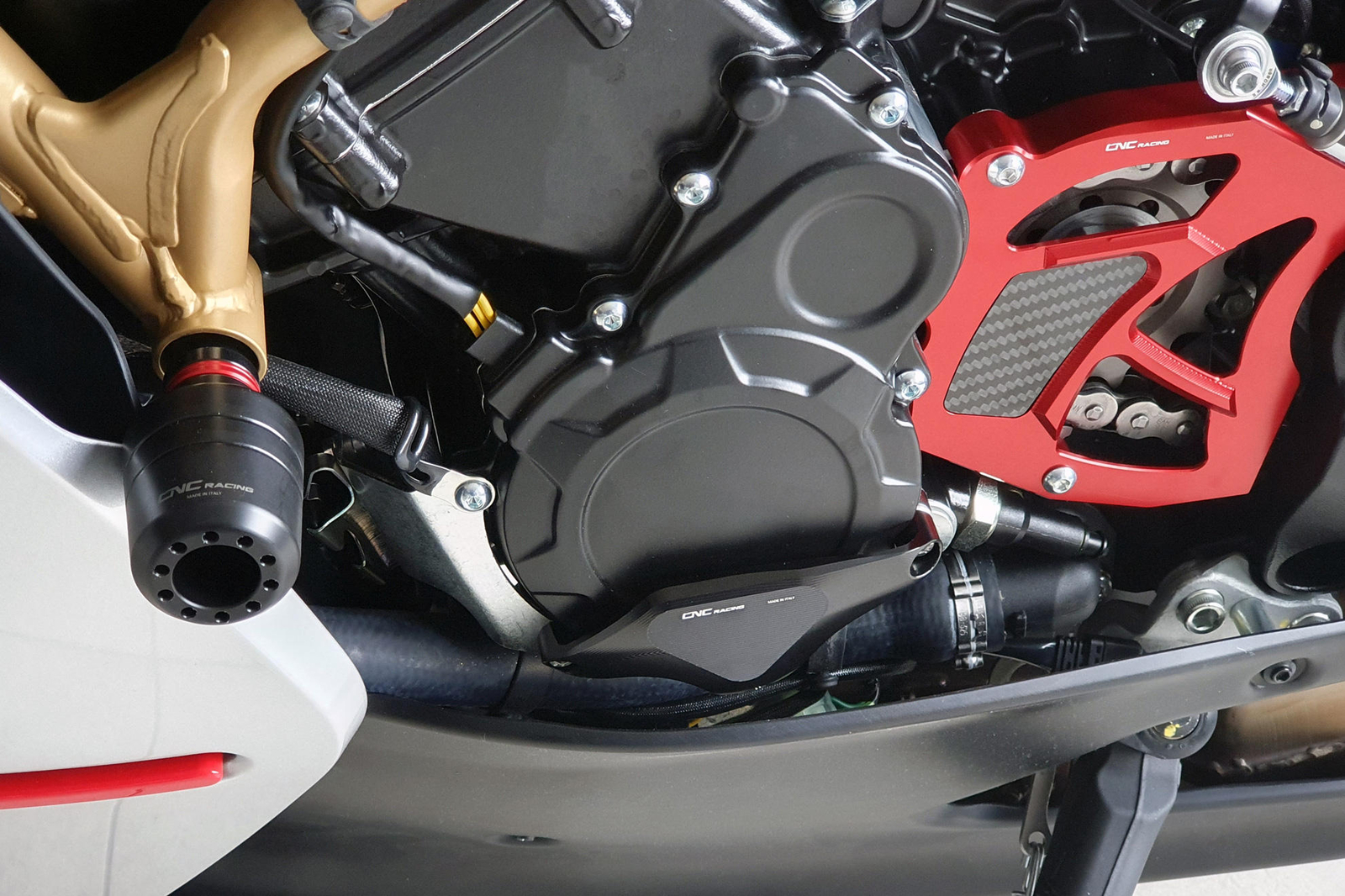 ELECTRIC COVER "RPS" LEFT SIDE CNC RACING MV AGUSTA BRUTALE 800 ROSSO ...