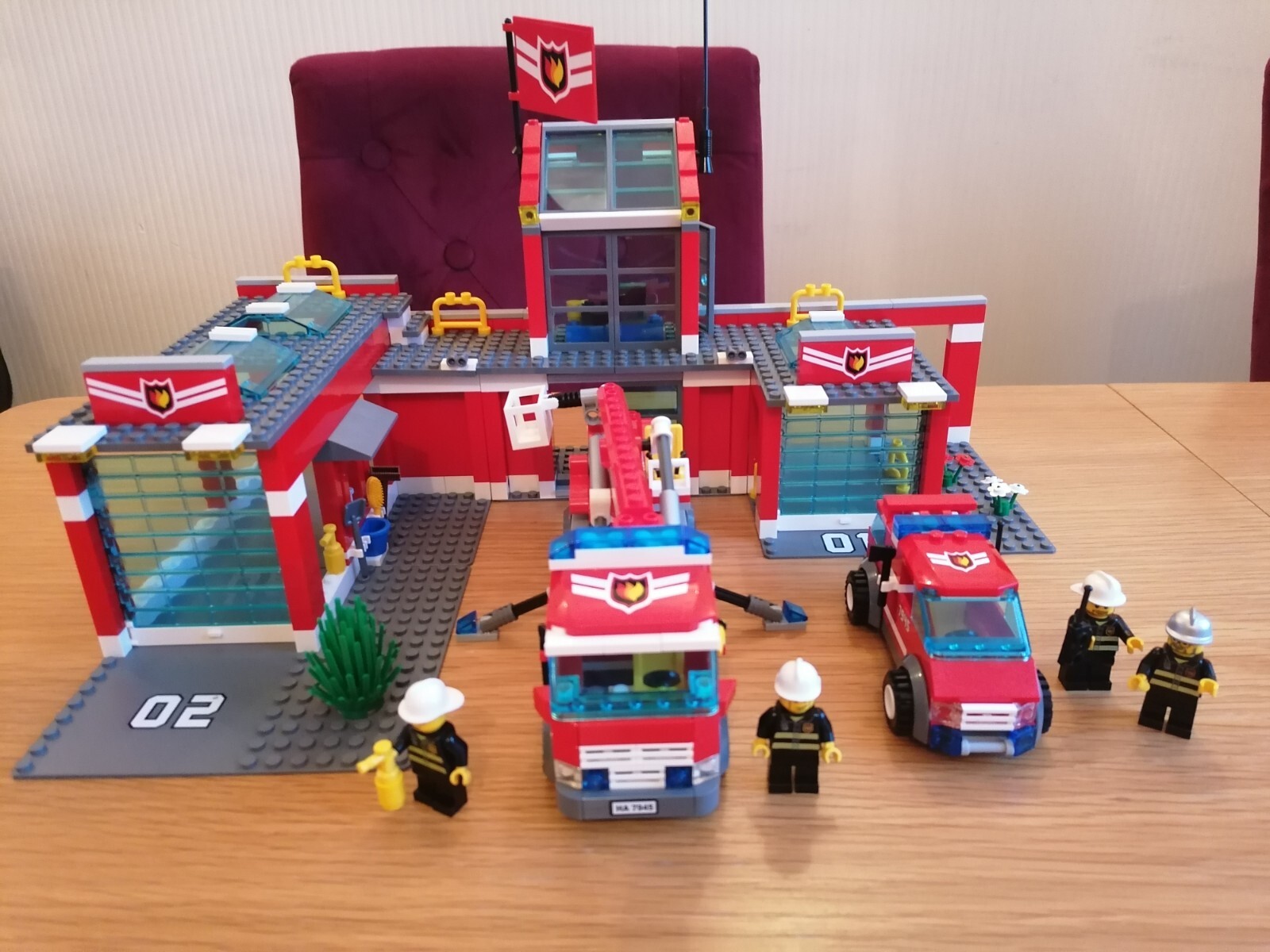 LEGO City Fire Station (7945), 100% Complete With Instructions | eBay