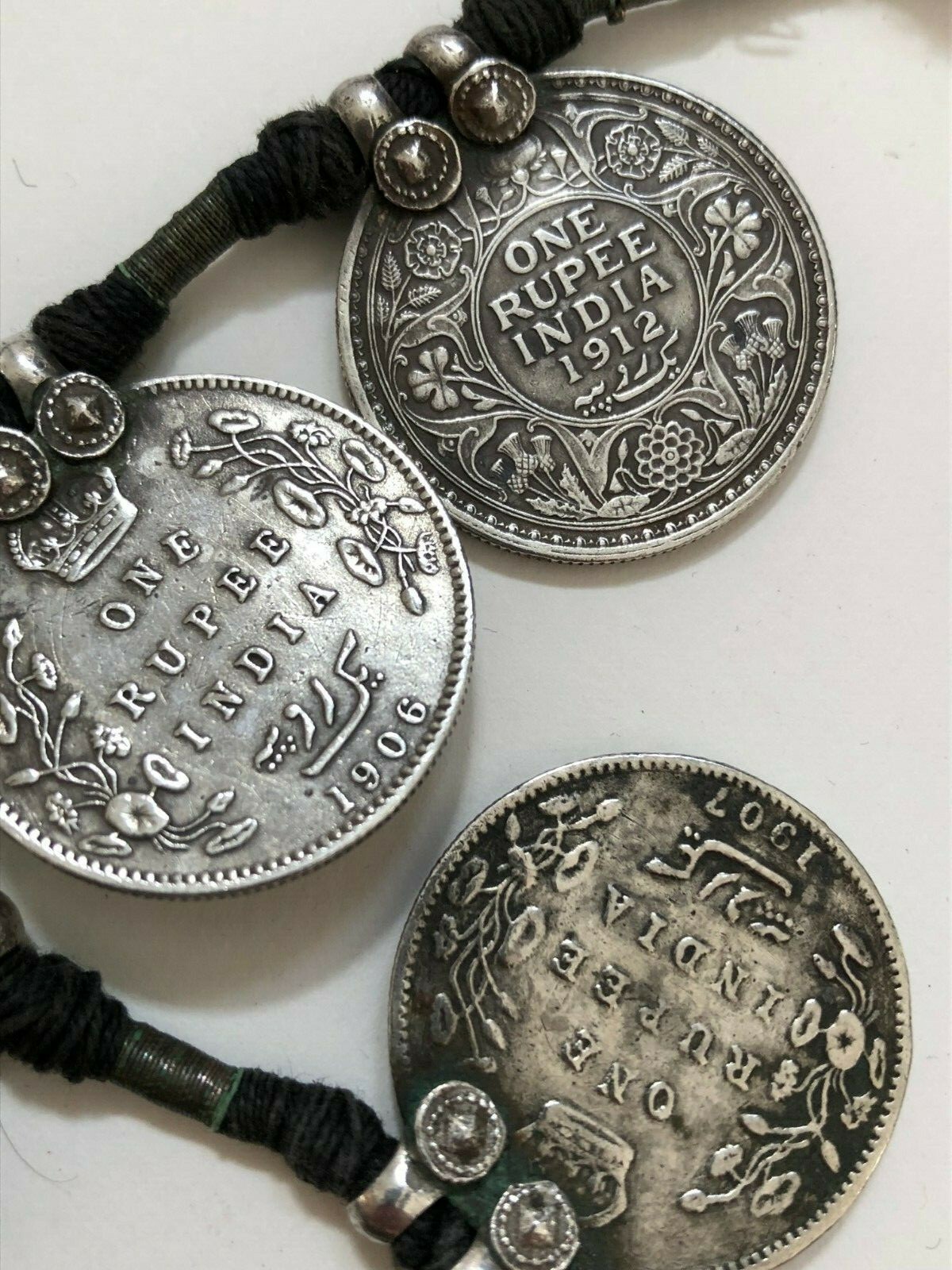 ANTIQUE RUPEE COIN NECKLACE INDIA STERLING SILVER 70 Gr RELIGIOUS ...