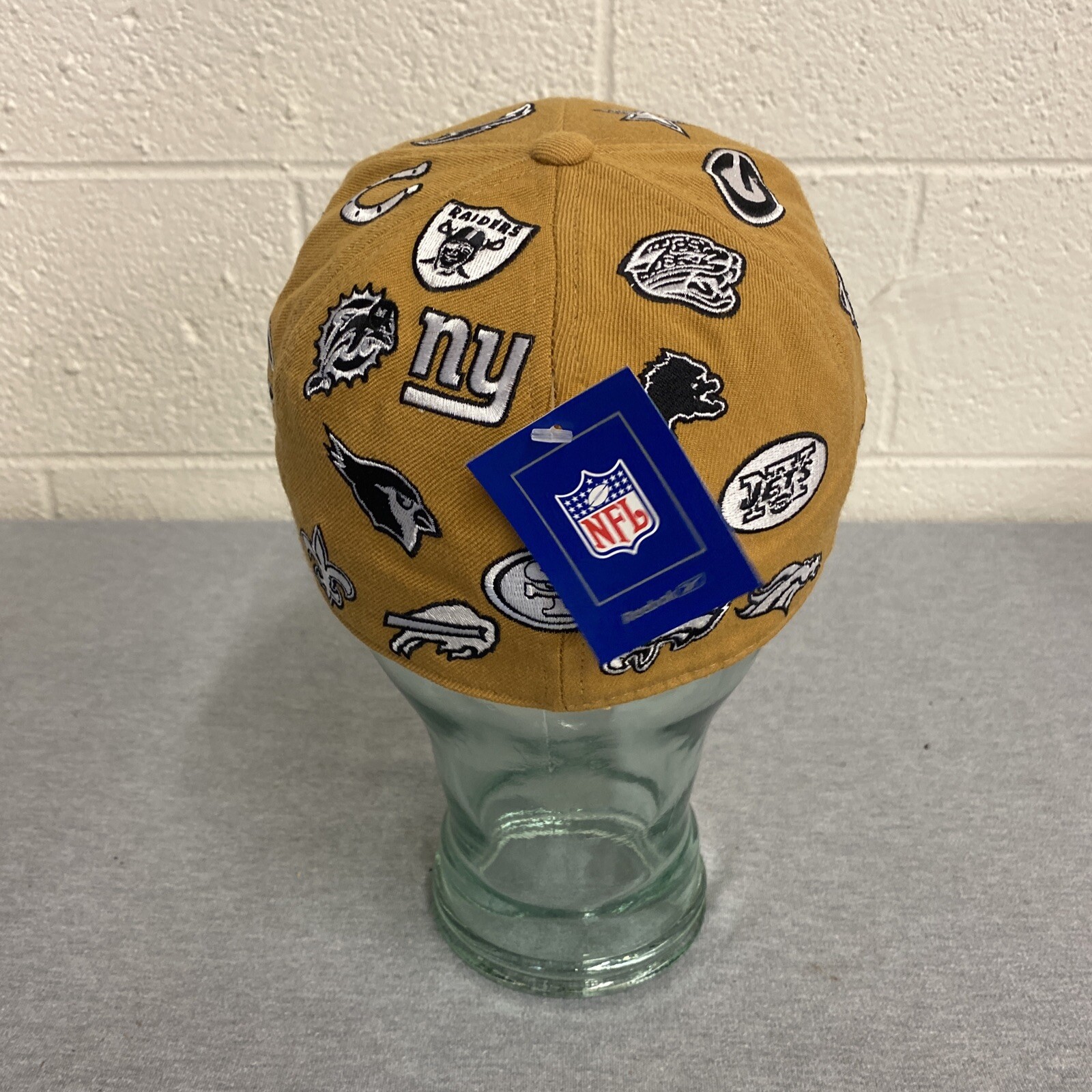 NFL Multi Team Logo Flat Brim Fitted Reebok Hat - Size 7 5/8 for sale ...