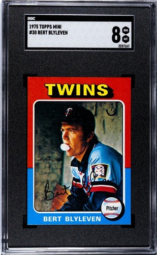 1975 Topps MINI Bert Blyleven SGC 8 NM-MT (JUST GRADED) #30 TWINS TOUGH ...